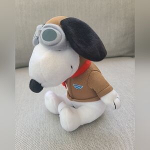 Metlife | Toys | 3 Snoopy Stuffed Animals | Poshmark